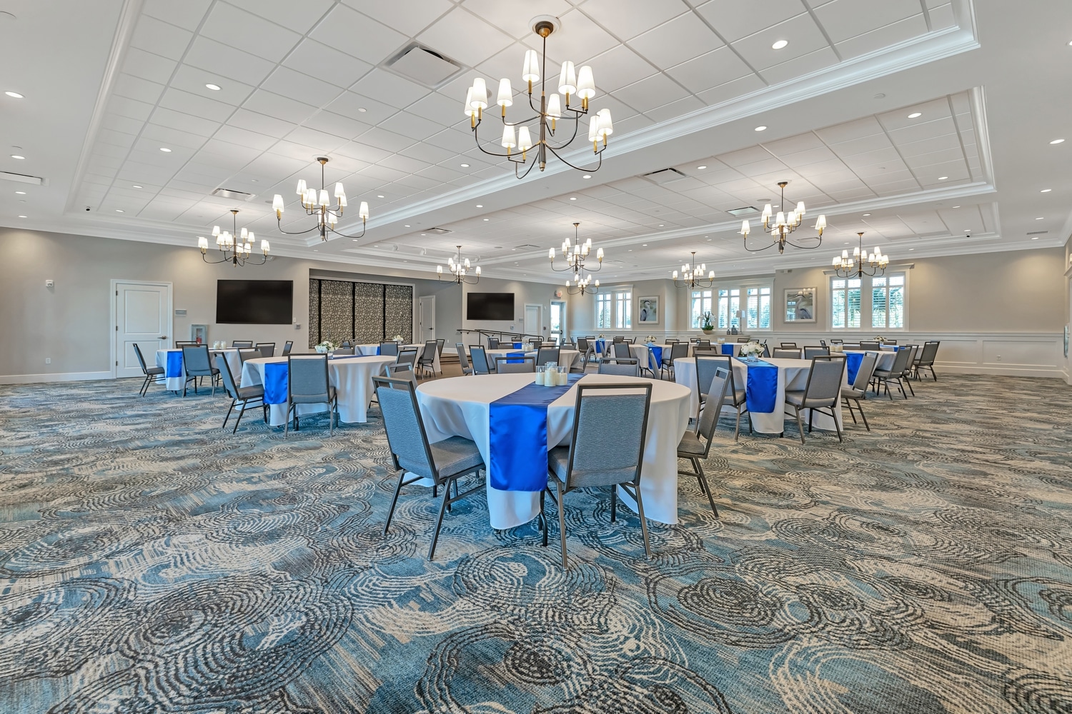 Southern Sands Signature RV Resort - Visit DeSoto